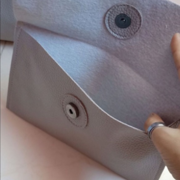 Bags | Gray Tote Bag With Matching Clutch | Poshmark